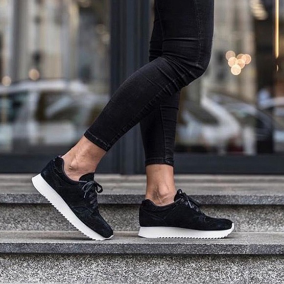 New Balance | Shoes | New Balance 52 Classic Running Black Suede Shoes ...